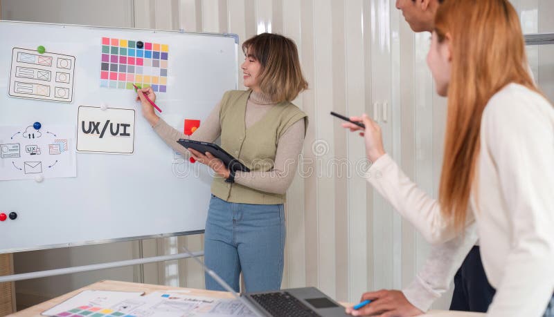 Creative Designer Team Leader Presentation on Application Design and Ux ...