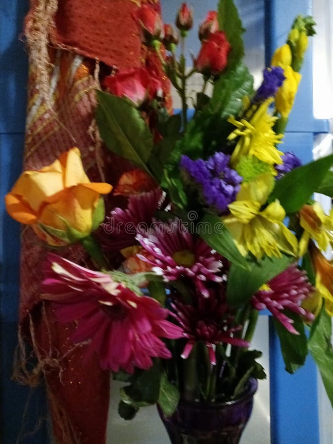 Creative Flower Arrangement Stock Image - Image of flower, centrepiece ...