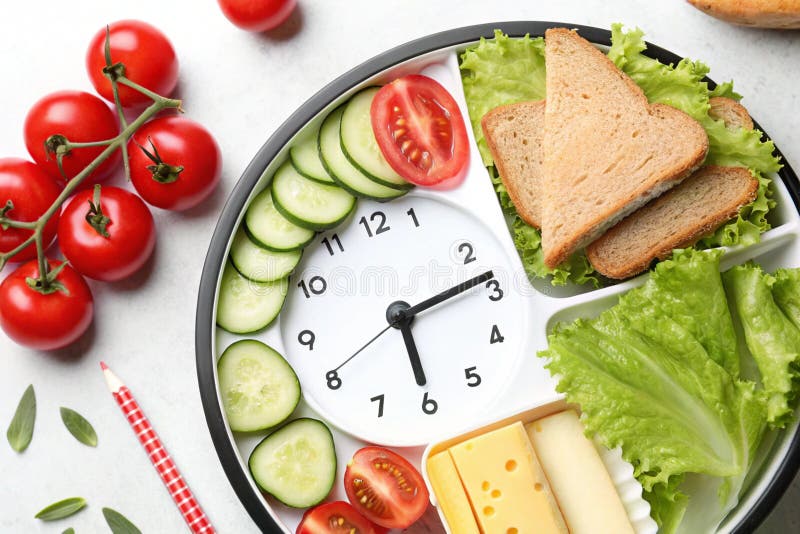 Lunch Time Concept Plate with Clock Face Stock Illustration ...