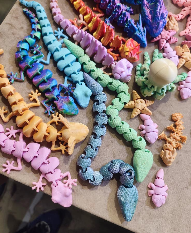 Creative Multi-colored Models Printed on 3D Printer from Molten Plastic ...