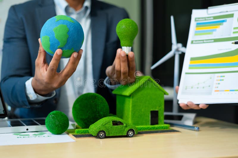 Creative, New Ideas and Innovation, Hand Holding Light Bulb and Smart ...