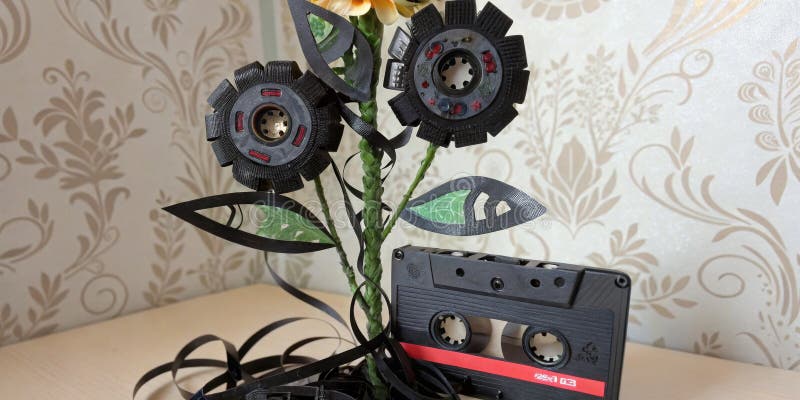 Creative Sculpture Featuring Cassette Tapes Transformed into Flowers ...