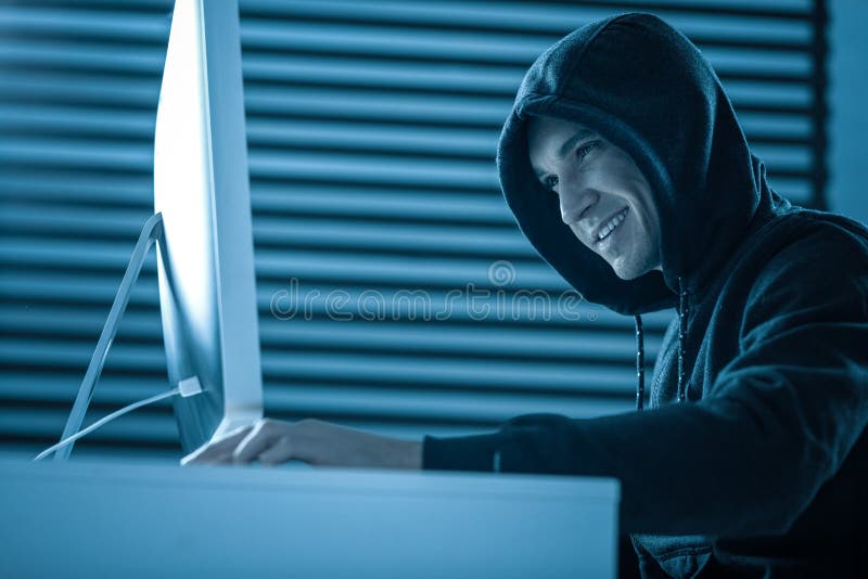 Smart Programmer Being Attentive while Gathering the Information Stock ...