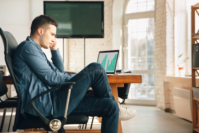 Creative Workplace - Organized Work Space As You Like for Inspiration ...