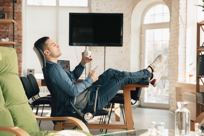 Creative Workplace - Organized Work Space As You Like for Inspiration ...