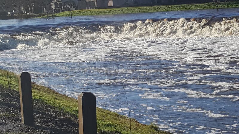 Creek overflows editorial image. Image of overflow, water - 85389055
