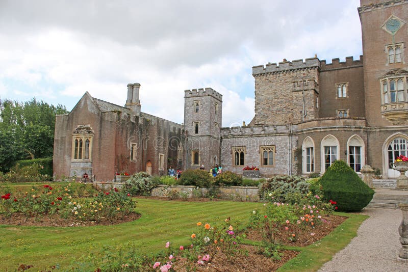 Powderham Castle, Devon editorial image. Image of home - 130019725