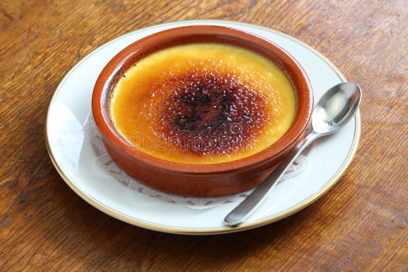 Crema catalana stock image. Image of clay, brule, gourmet - 42110573