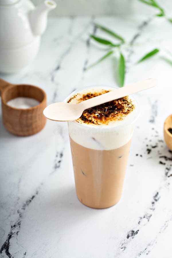 Creme Brulee Milk Tea with Cold Foam and Burned Sugar on Top Stock ...