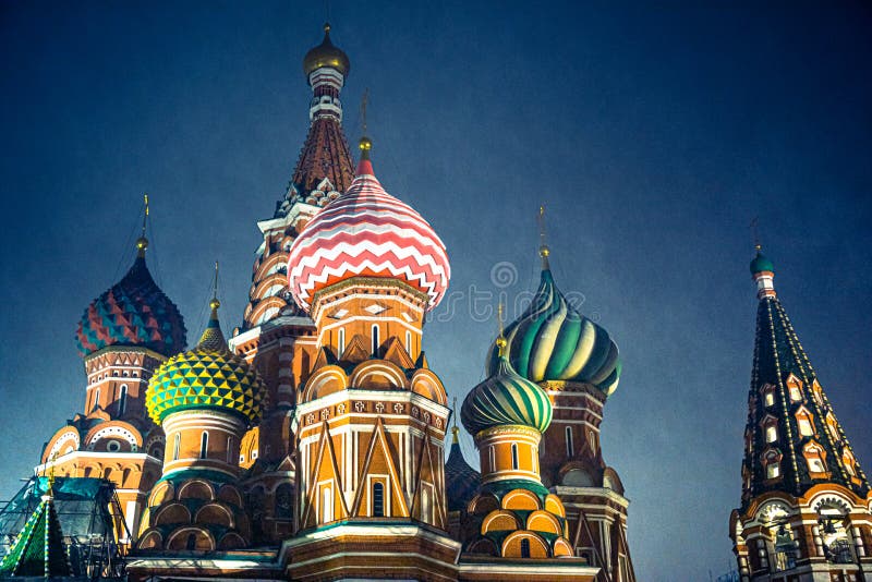 Cremlin at night stock photo. Image of church, building - 178153544