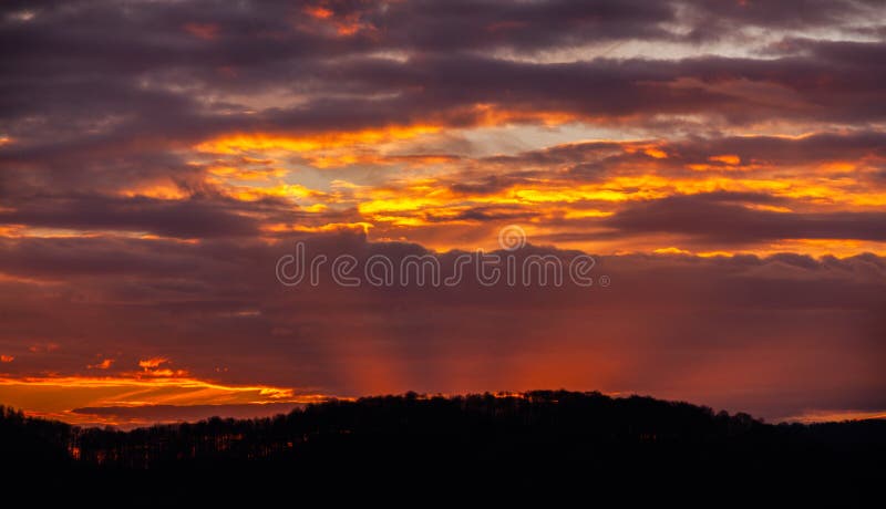 Crepuscular Rays after Sunset in Atlantic Stock Image - Image of rays ...