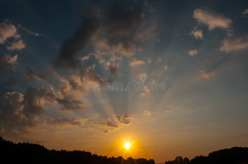 Crepuscular Rays after Sunset in Atlantic Stock Image - Image of rays ...