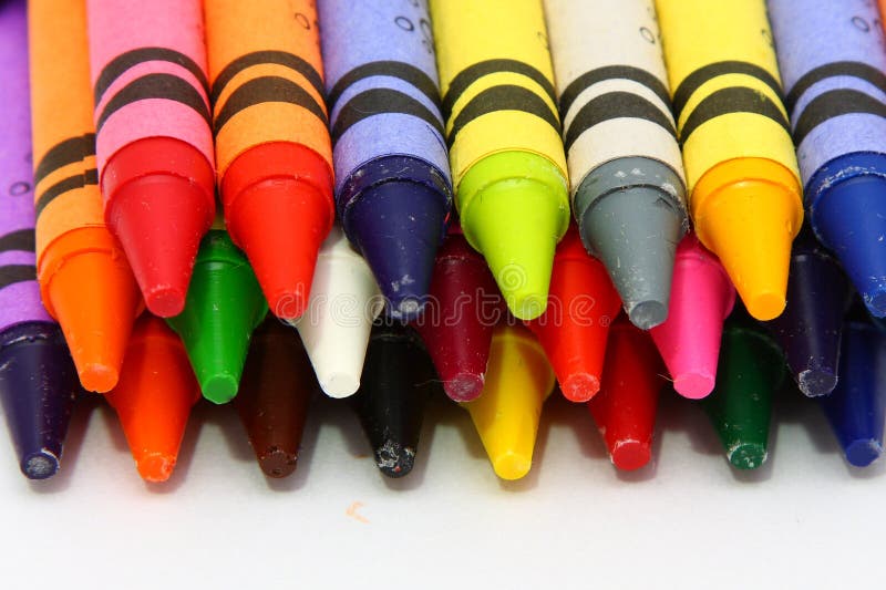 Ceras de colores de cera imagen de archivo. Imagen de primer - 17409535