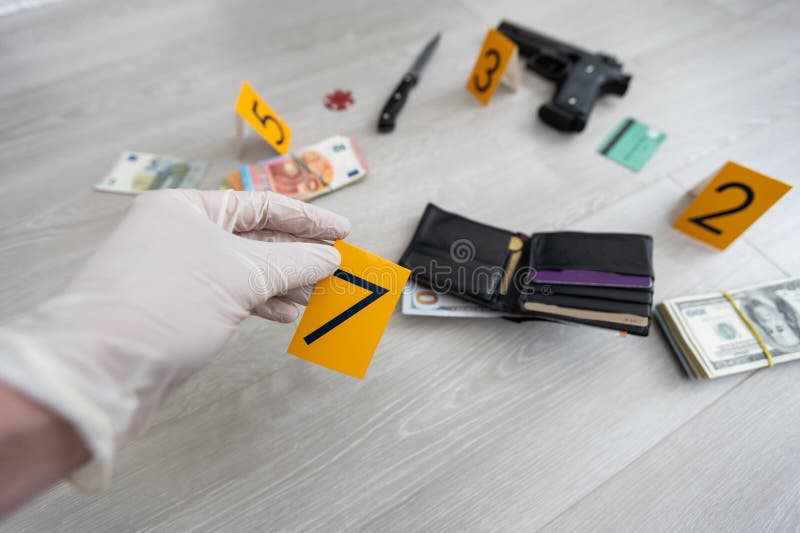 Crime Scene Investigation - Collecting Evidence from the Crime Scene ...