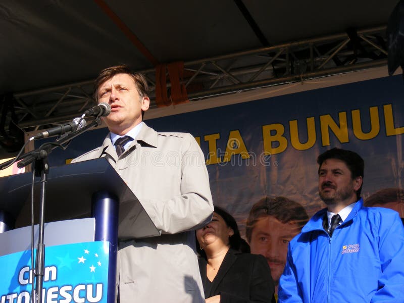 Crin Antonescu editorial photography. Image of crin, party - 11610667