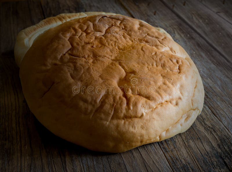 Crisp empty bread dish stock photo. Image of wood, bread - 95202450