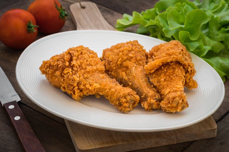 Crispy Fried Chicken on Plate Stock Photo - Image of delicious, crust ...