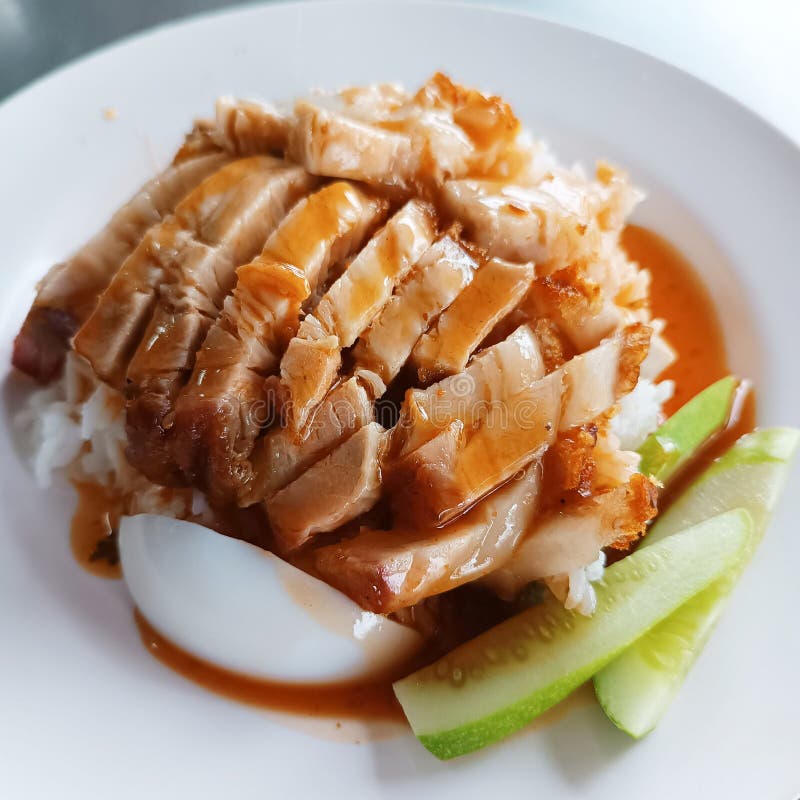 Crispy Pork with Rice, Thaifood Stock Photo - Image of thai, cucumber ...