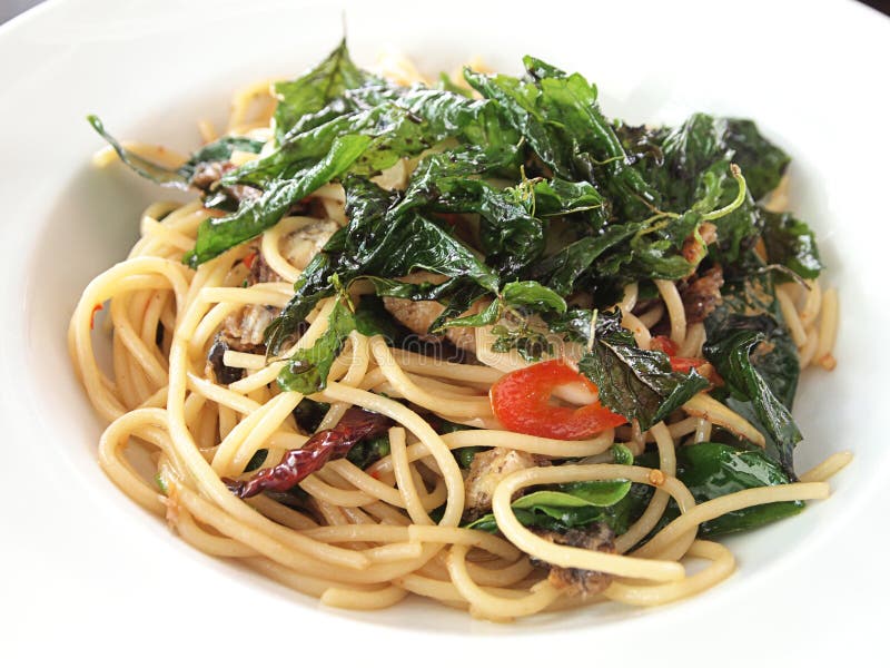 Crispy Salted Fish Spaghetti Stock Image - Image of pasta, lunch: 21194393