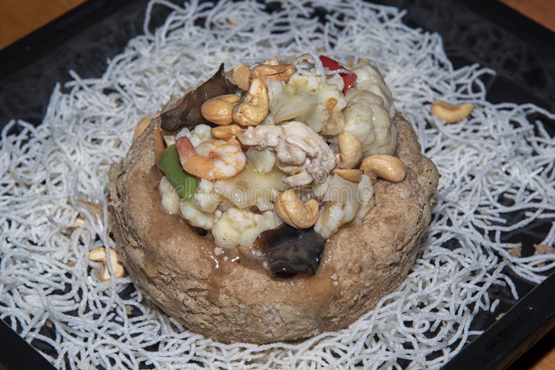 Crispy Yam Basket Ring with Stir Fried Veges,prawn and Cashew Nut ...