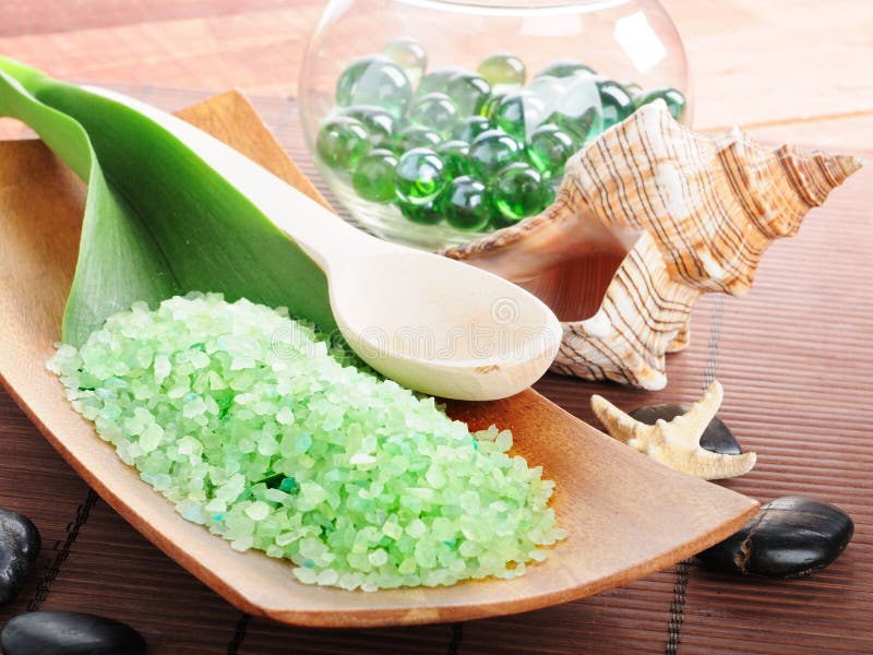 Cristales del mar de Tonig imagen de archivo. Imagen de relaje - 18507333