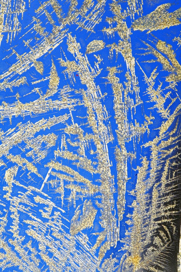 Cristales del oro en azul imagen de archivo. Imagen de extracto - 4210913
