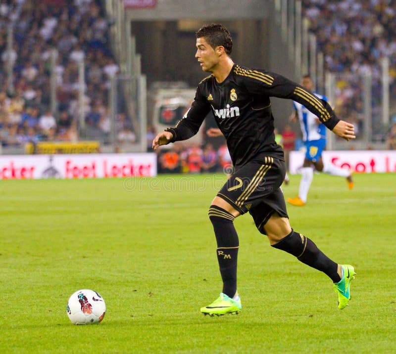 181 Cristiano Ronaldo Kick Ball Stock Photos - Free & Royalty-Free ...