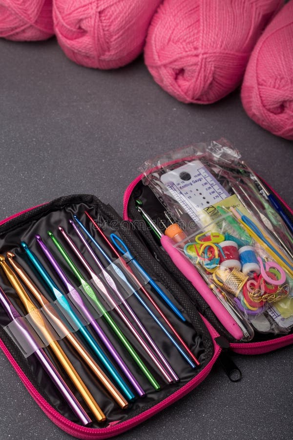 Crochet Tools Kit, Set of Crocheting Hooks in a Case. Organizer with ...