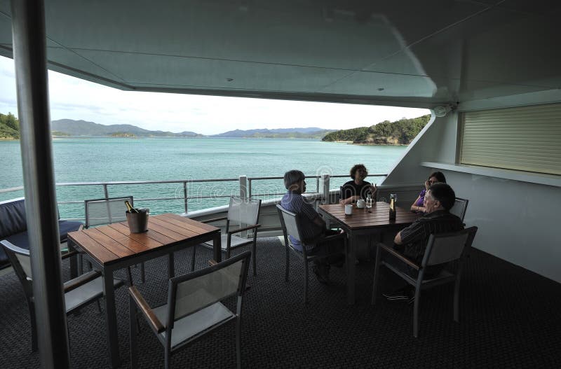 Crociera Di Notte Di Ipipiri Fotografia Editoriale - Immagine di ...