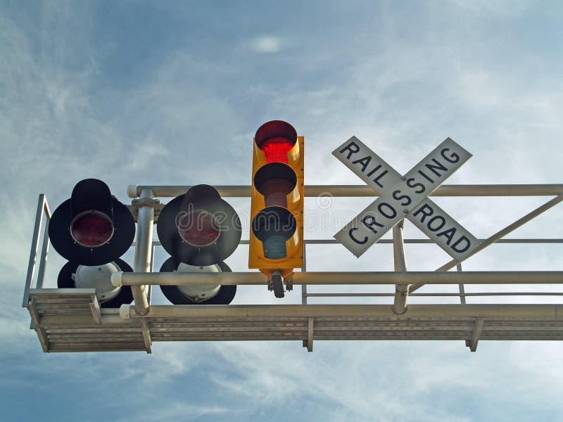 Croisement De Chemin De Fer Image stock - Image du transport, railroad ...
