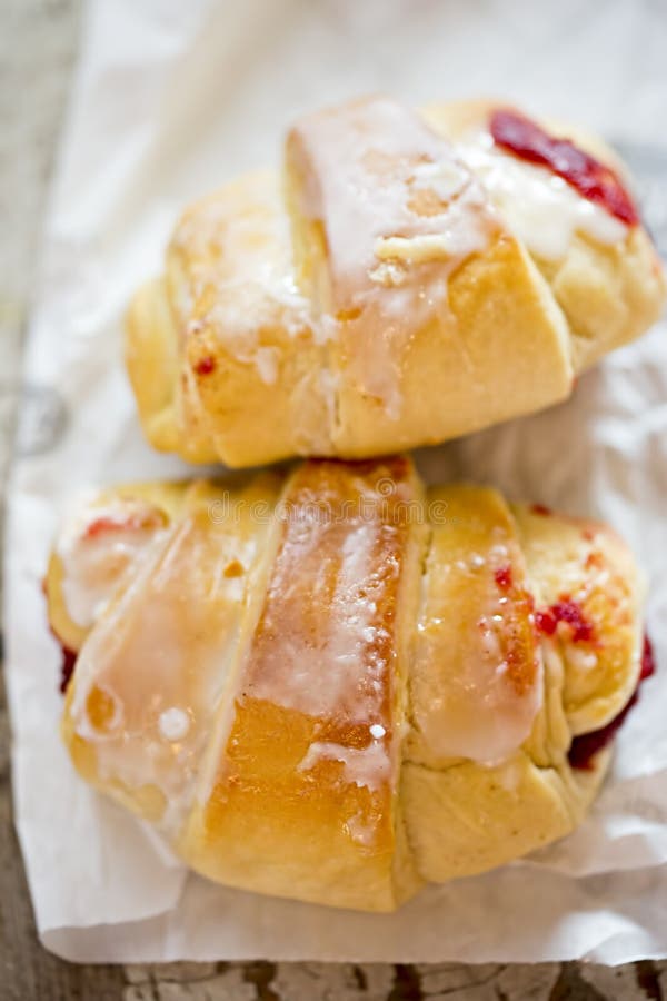Croissants with Strawberry Jam Stock Image - Image of healthy, macro ...