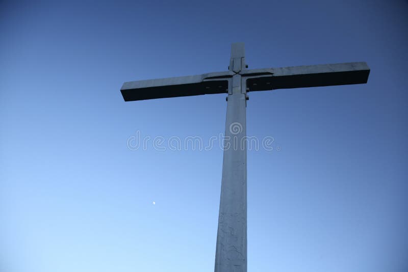 Croix bleue photo stock. Image du poteau, sacré, catholique - 4167616