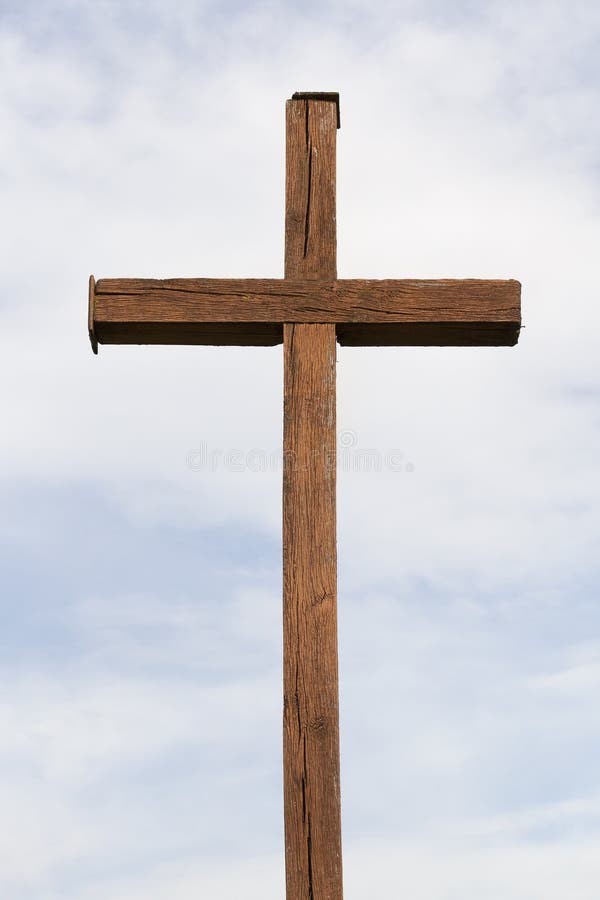 Croix En Bois Parmi Des Symboles De Crucifixion Image stock - Image du ...