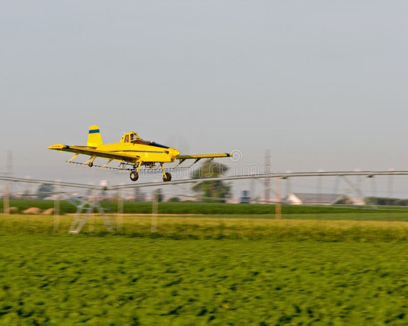 Crop duster stock image. Image of blade, spray, propeller - 4983199