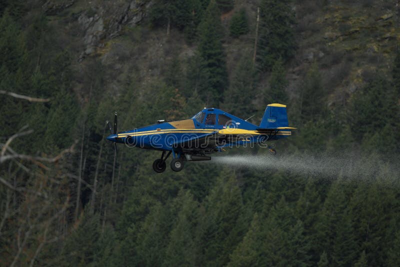 A Cropduster Plane Sprays Chemicals Editorial Stock Image - Image of ...
