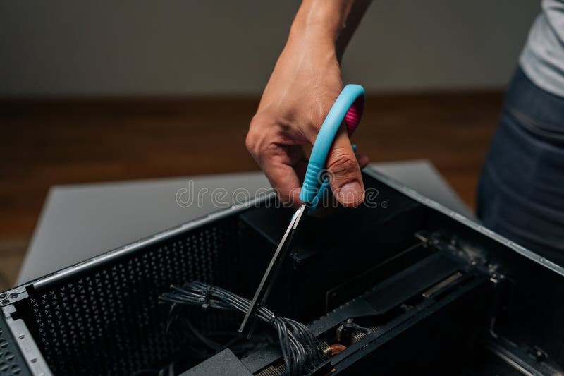 114 Scissors Cutting Computer Cable Stock Photos - Free & Royalty-Free ...