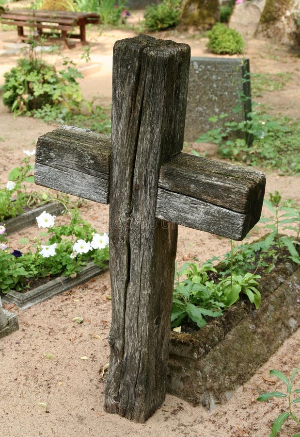 3,699 Wooden Cross Grave Stock Photos - Free & Royalty-Free Stock ...