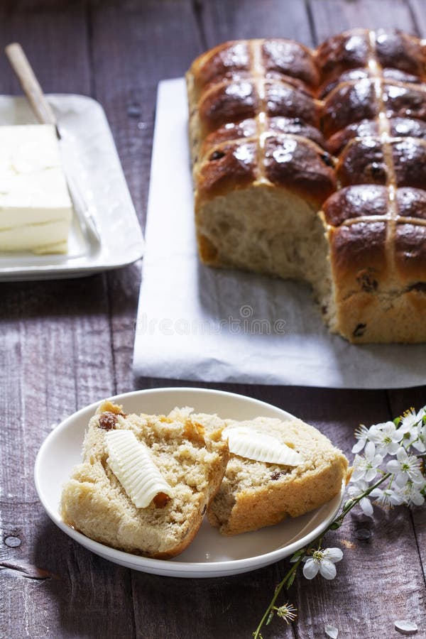 Cross Buns Served with Butter, Honey and Tea. Easter Breakfast. Stock ...
