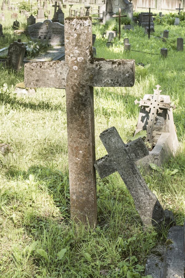 Cross at cemetery stock photo. Image of shadow, grave - 118965262