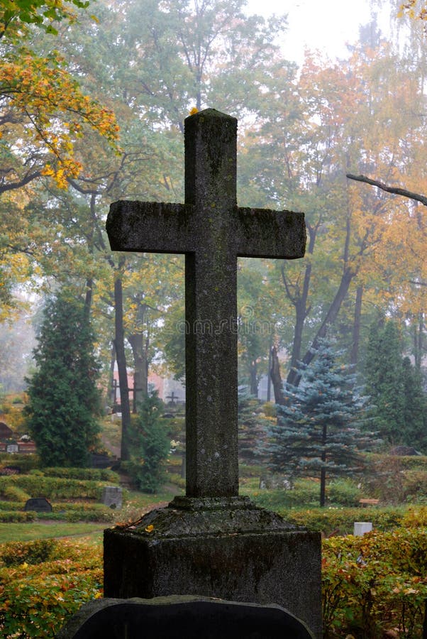 Cross in fog stock photo. Image of cold, orange, burial - 16514462