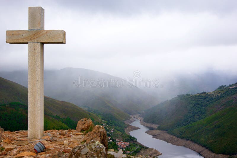 Cross on the Mountain stock image. Image of peneda, cross - 16688327