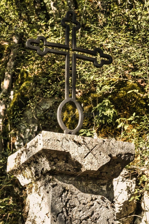 Cross on Pillar Direction Sign for Pilgrims Editorial Image - Image of ...