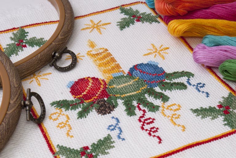 416 Christmas Cross Stitch Alphabet Stock Photos - Free & Royalty-Free ...