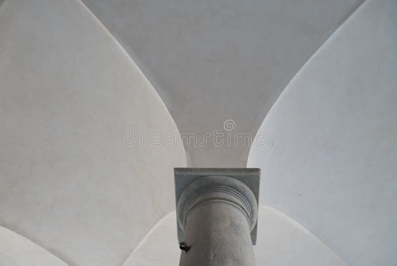 Cross vaults and column stock photo. Image of ceiling - 79950036