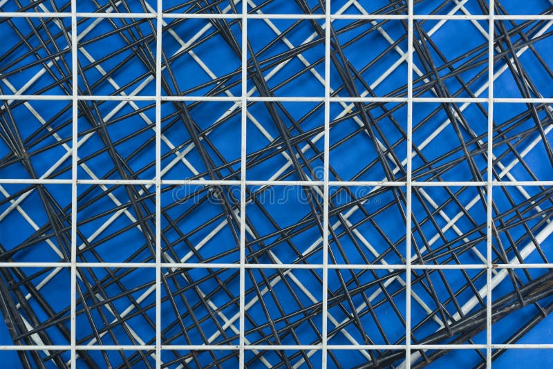 Cross wire net stock image. Image of chain, link, pattern - 66010103