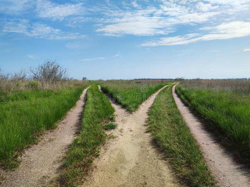 Road Splitting Two Ways Stock Photos - Free & Royalty-Free Stock Photos ...