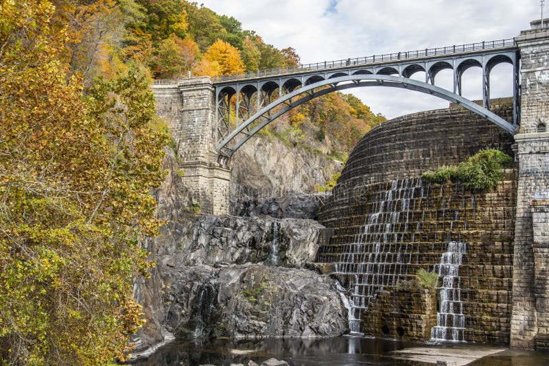Croton Gorge Park during Autumn Stock Image - Image of autumn, mountain ...