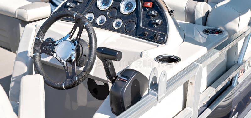 CROW WING CO, MN - 23 AUG 2021: Pontoon Boat Steering Console Editorial ...