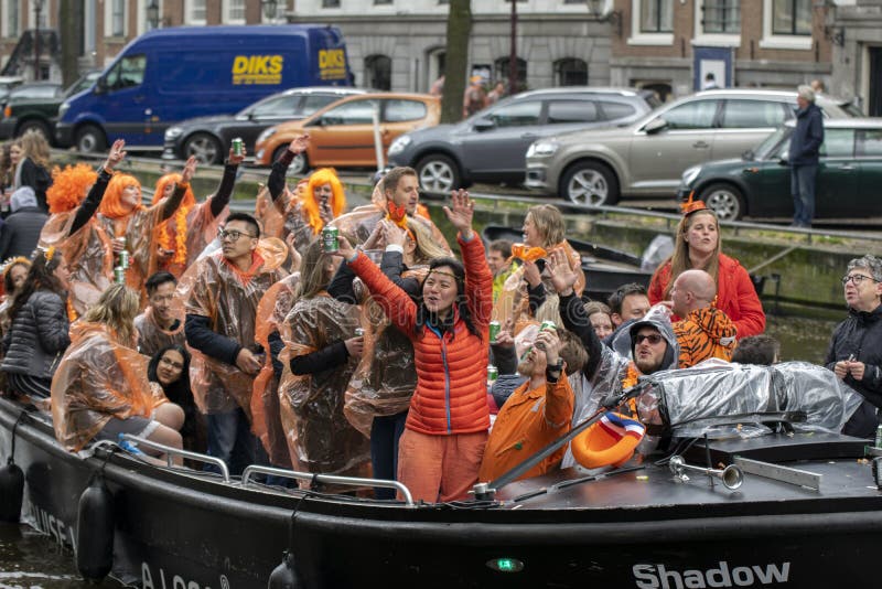 Crowd on Boats on Kingsday at Amsterdam the Netherlands 2019 Editorial ...