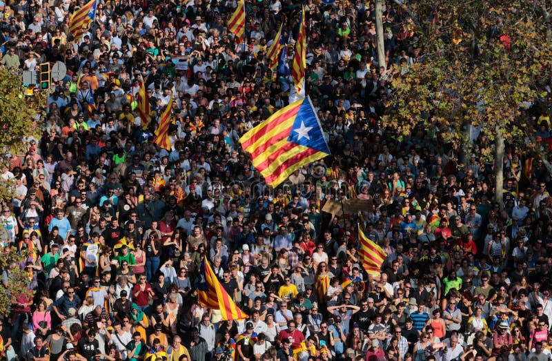 Demonstrators for Independence in Barcelona Editorial Stock Photo ...